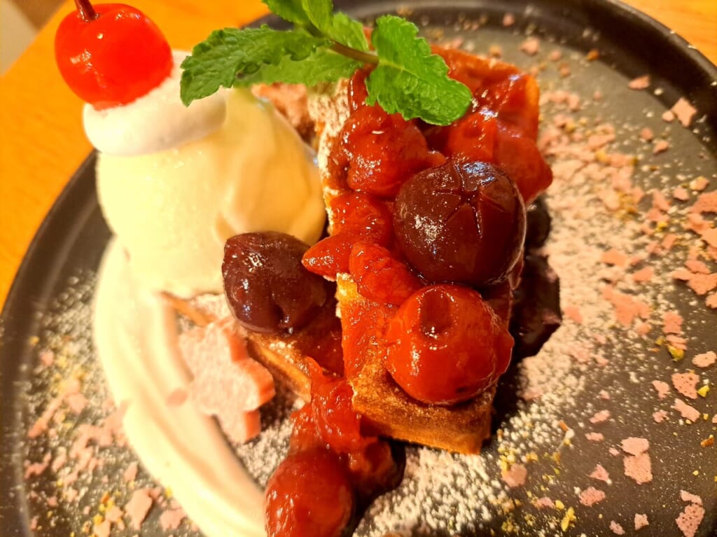 【相模原市南区】見て幸せ！食べて幸せ！！相模大野にあるwaffle shuffle （ワッフルシャッフル）で期間限定商品を食べに行ってきました ...
