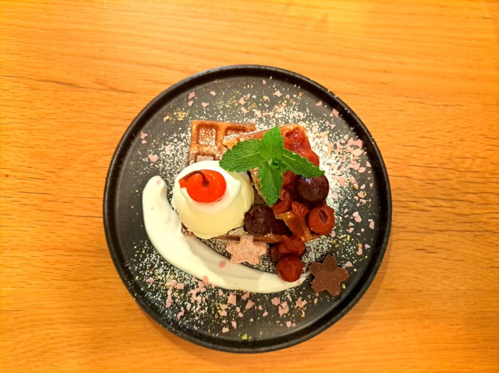 【相模原市南区】見て幸せ！食べて幸せ！！相模大野にあるwaffle shuffle （ワッフルシャッフル）で期間限定商品を食べに行ってきました ...